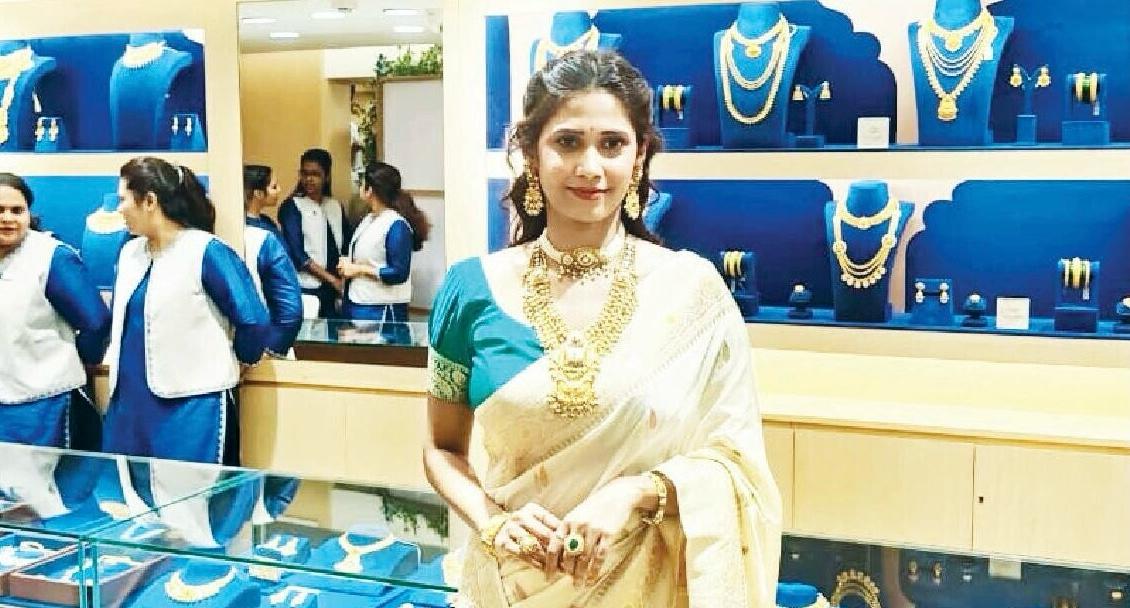 "Utsavi" Jewellery Collection Launched at Manubhai Jewellers in Thane ...
